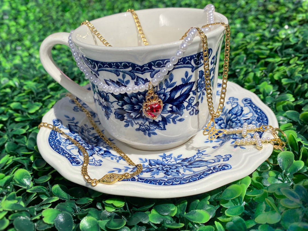 Betty Bones – Betty Bones Co